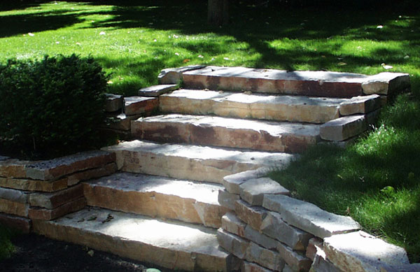 Halquist Chilton Stone Steps | Brickworks Supply