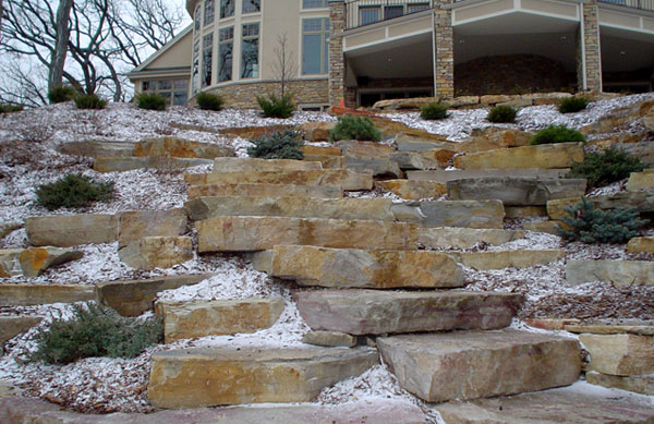 Halquist Chilton Outcropping | Brickworks Supply