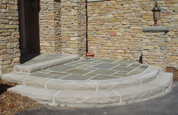 Halquist Lannon Stone Steps | Brickworks Supply