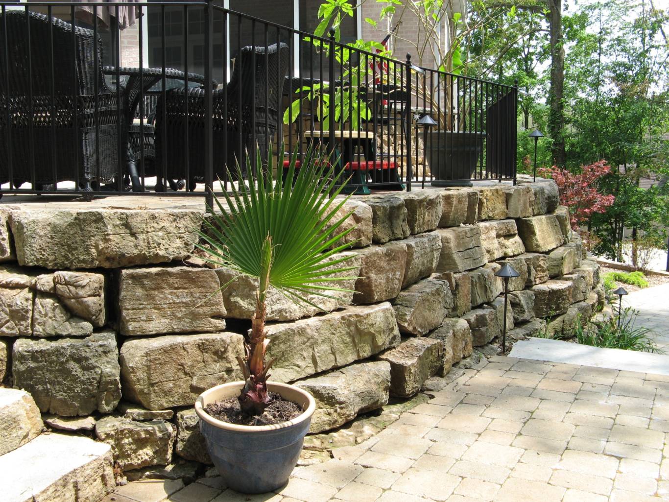Weathered Limestone Bldrs & Ledge | Brickworks Supply
