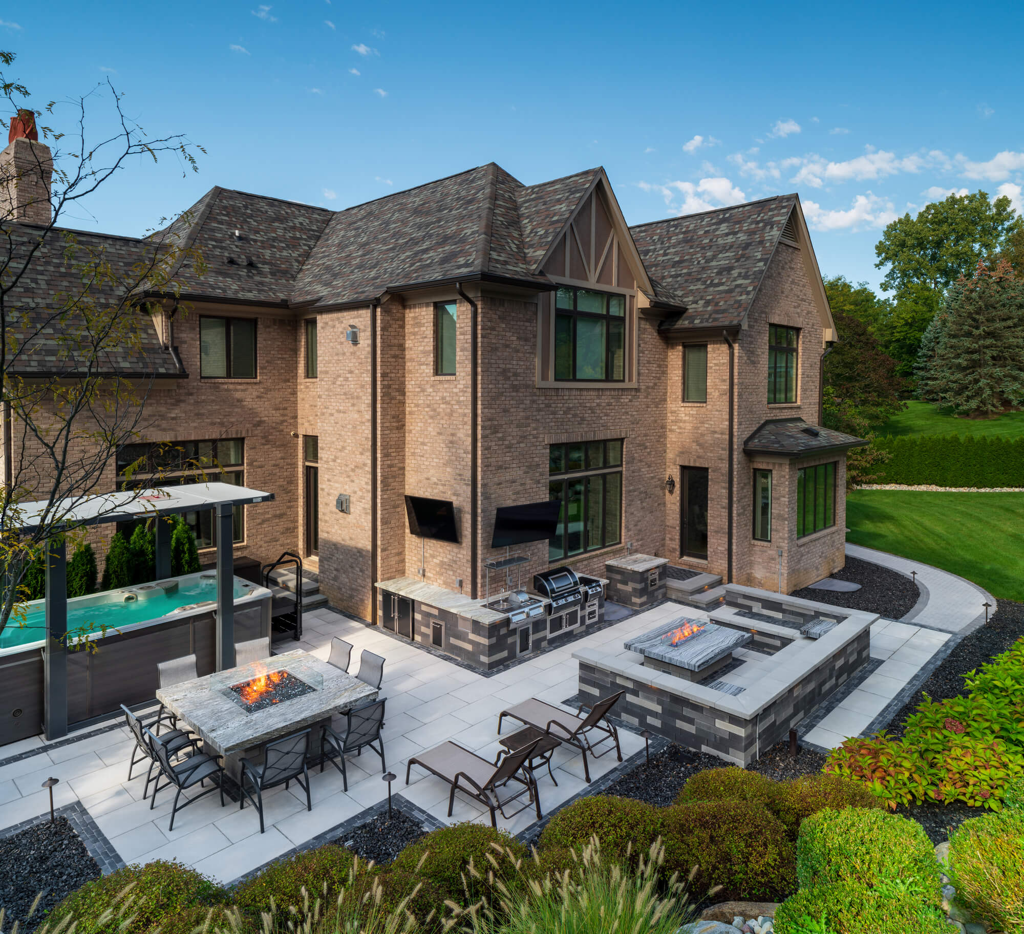 Outdoor Kitchens Gallery | Brickworks Supply