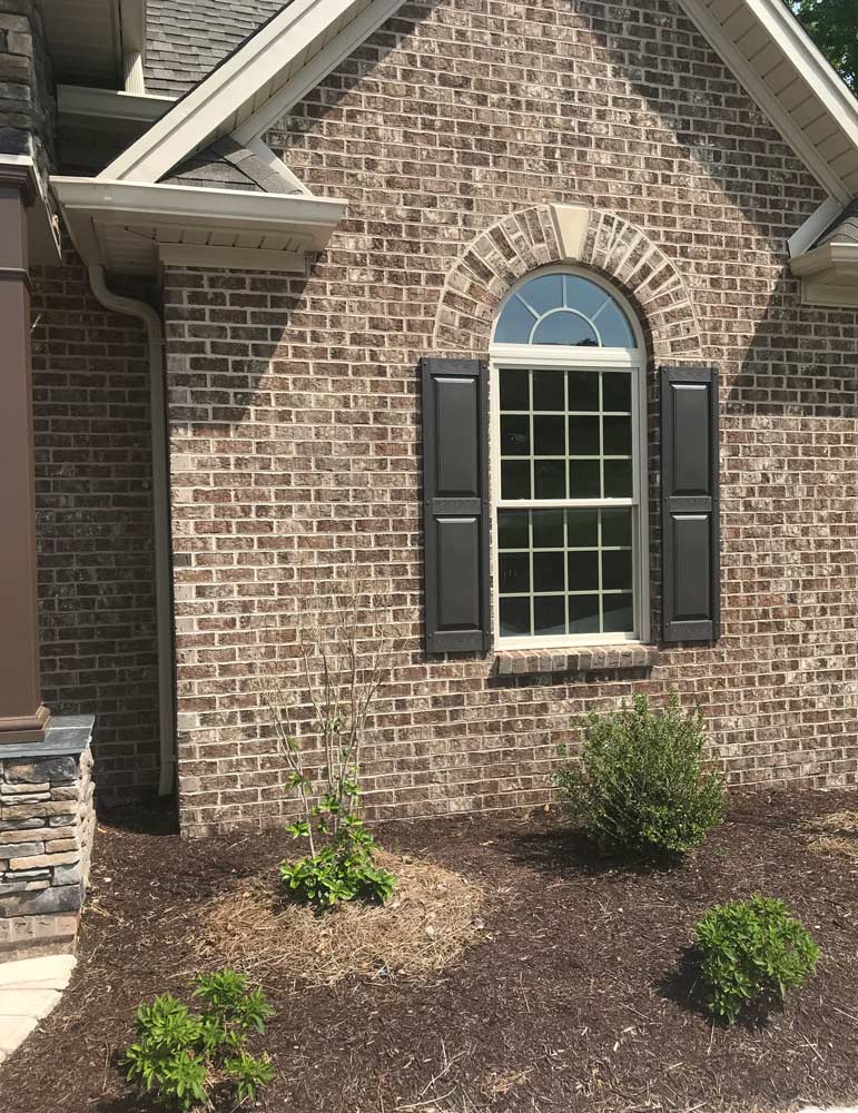 Pine Hall | Ashton Court | Red | Brickworks Supply