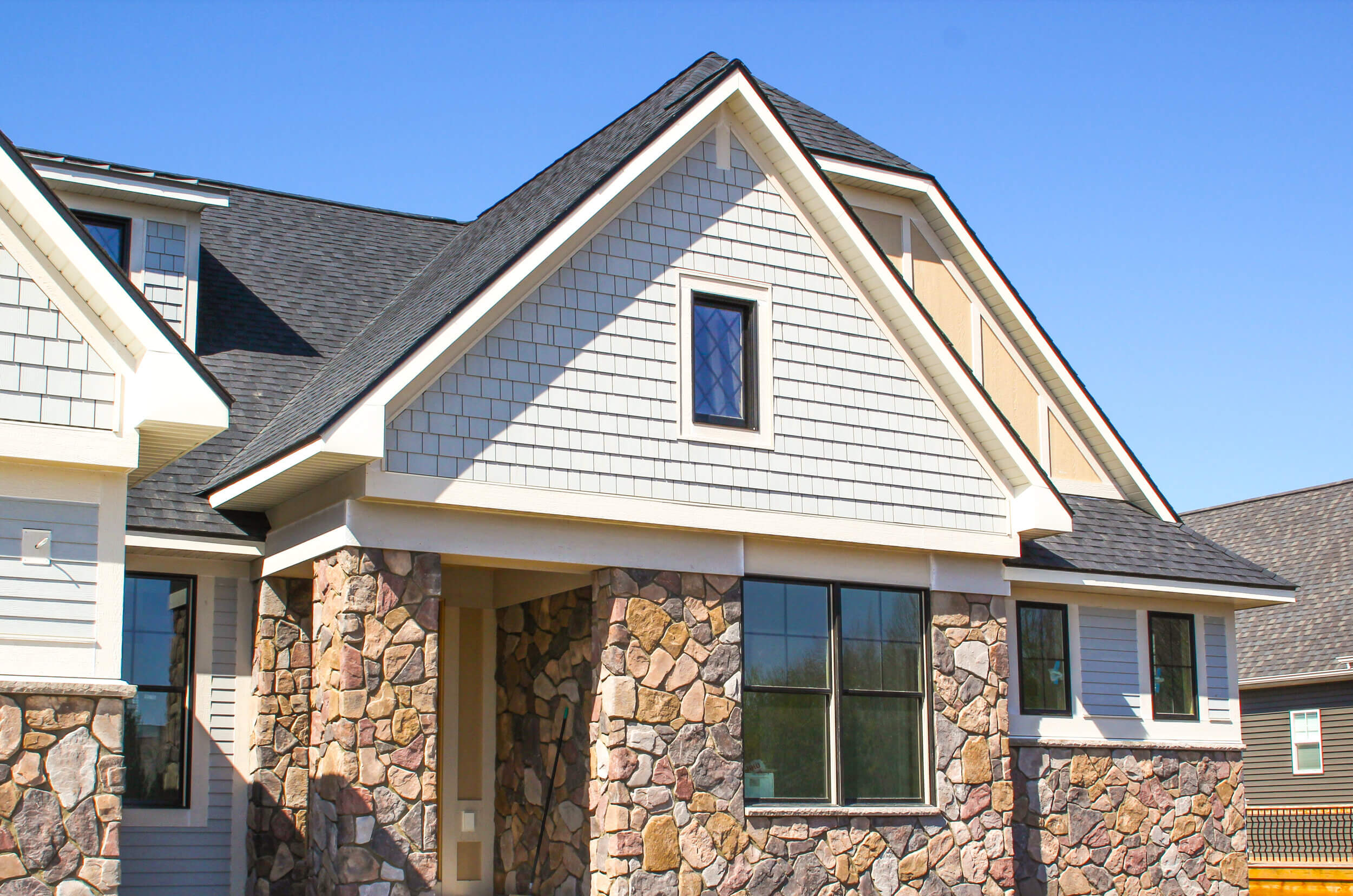 Dressed Fieldstone Denali | Brickworks Supply