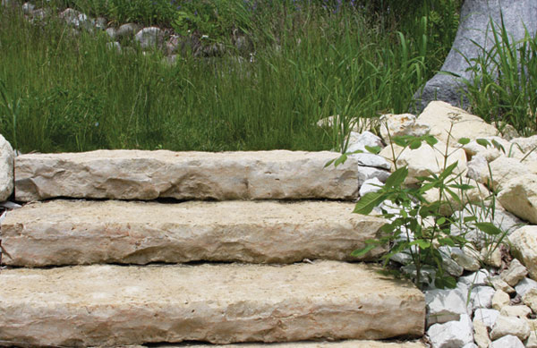 Halquist Lannon Park Stone Steps | Brickworks Supply