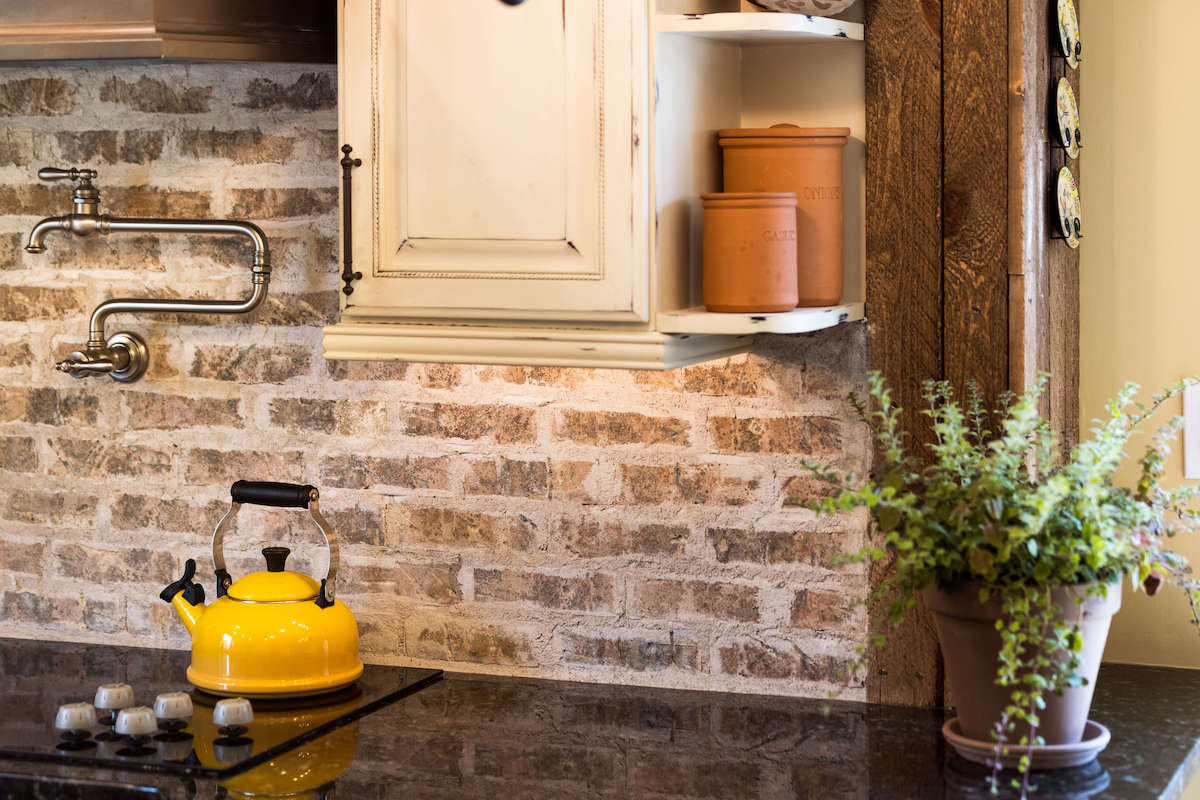 Thin Brick Kitchen Backsplash Inspiration | Brickworks Supply