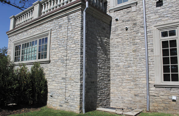 Halquist Charcoal Ledge Stone | Brickworks Supply