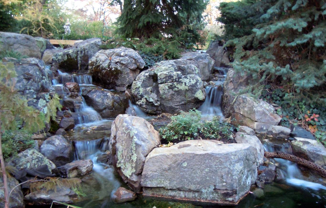 Weathered Rhyolite Bldrs & Ledge | Brickworks Supply