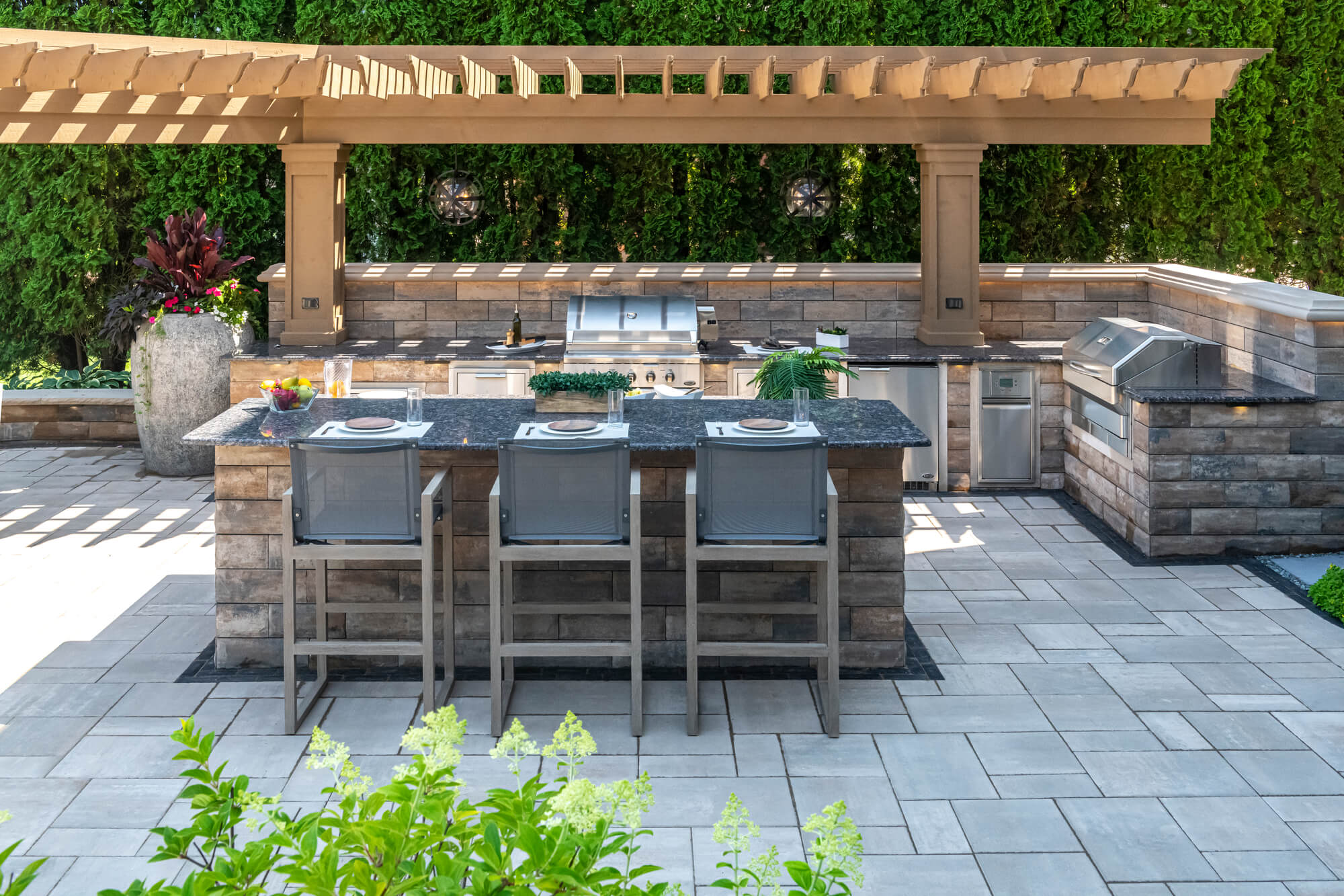 Outdoor Kitchens Gallery | Brickworks Supply