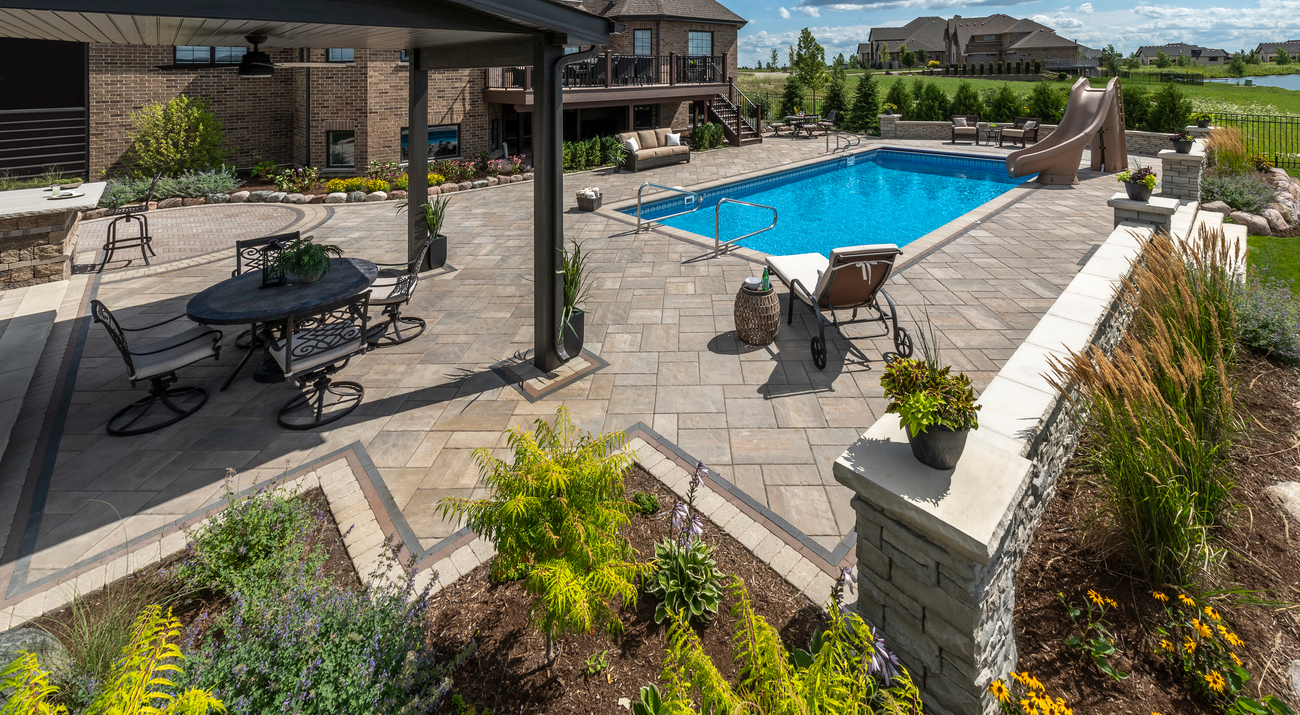 Beacon Hill Flagstone Bavarian Blend Paver | Brickworks Supply
