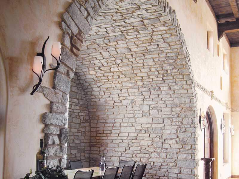 Blue River Random Height Tumbled | Brickworks Supply